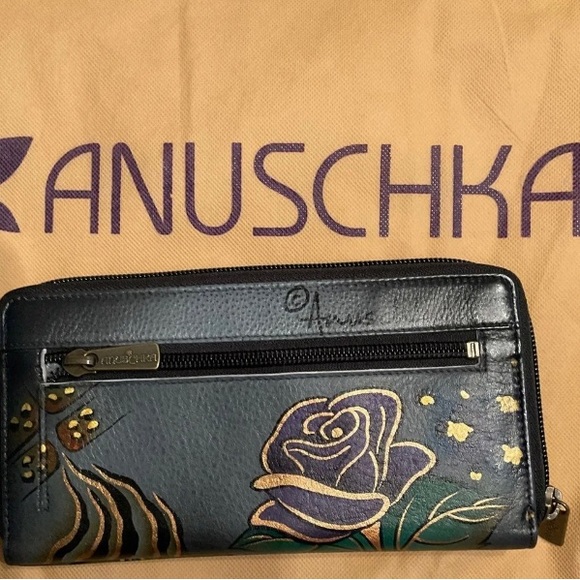 Anuschka | Bags | Anushka Leather Satchel Bag With Matching Wallet ...